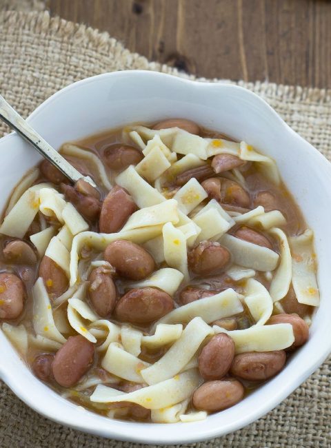 Sagne e Ceci, la ricetta tradizionale abruzzese - Taste Abruzzo