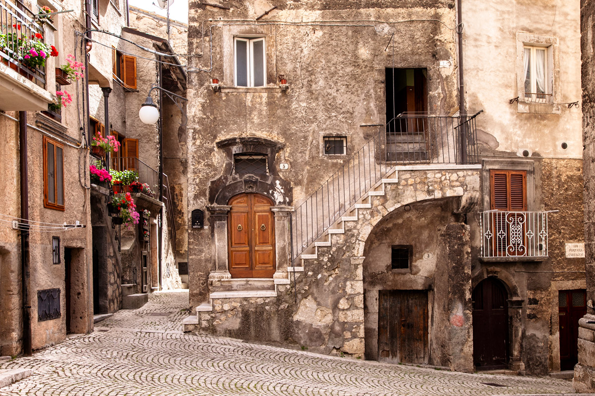Scanno, il borgo dei fotografi dove ancora si indossa il costume ...